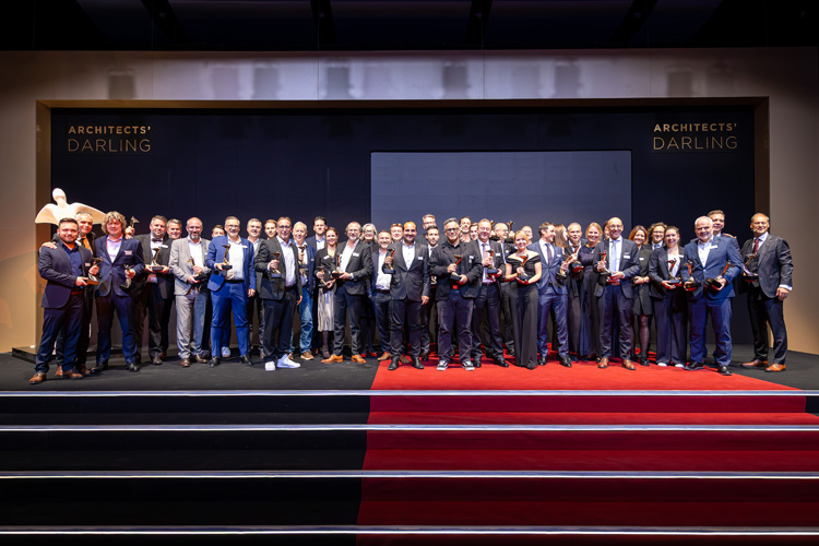 Deltalight beim Architects`Darling mit dem goldenen Phönix ...