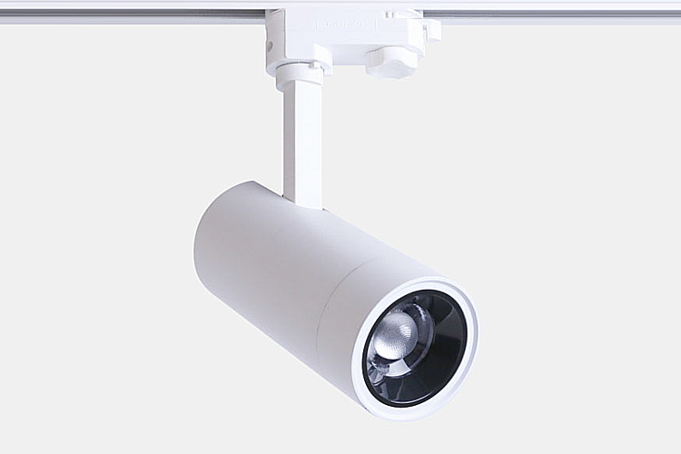 Maximum an Komfort und Variabilität: ON-LIGHT · Licht im Netz®