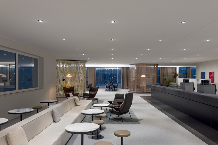 Swiss Re Next - Occhio inszeniert die anspruchsvolle Architektur: ON ...